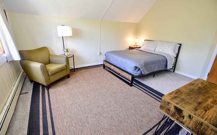 Deerview Room At The Montana Inn - Helena, MT