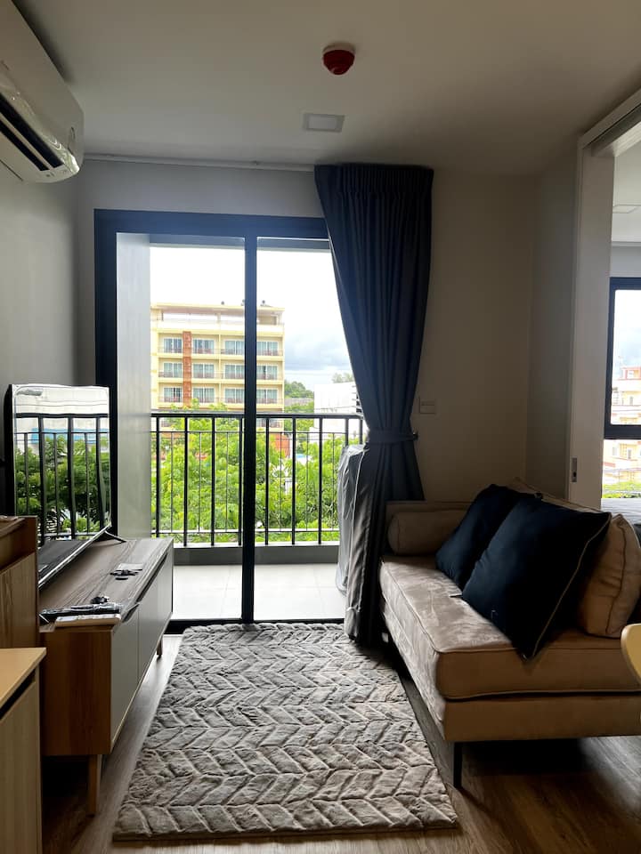 Cozy 1 Bedroom Apartment W Pool - Hua Hin District