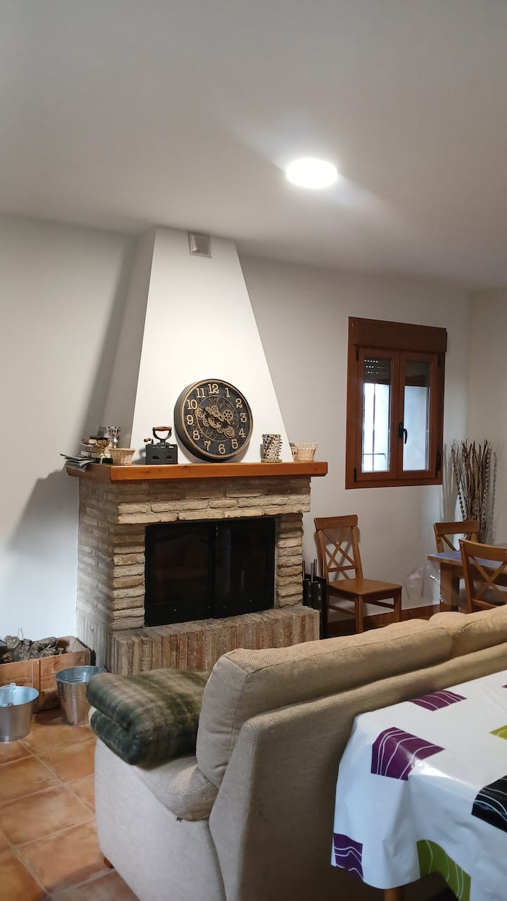 Casa Rústica Con Encanto - Huesca