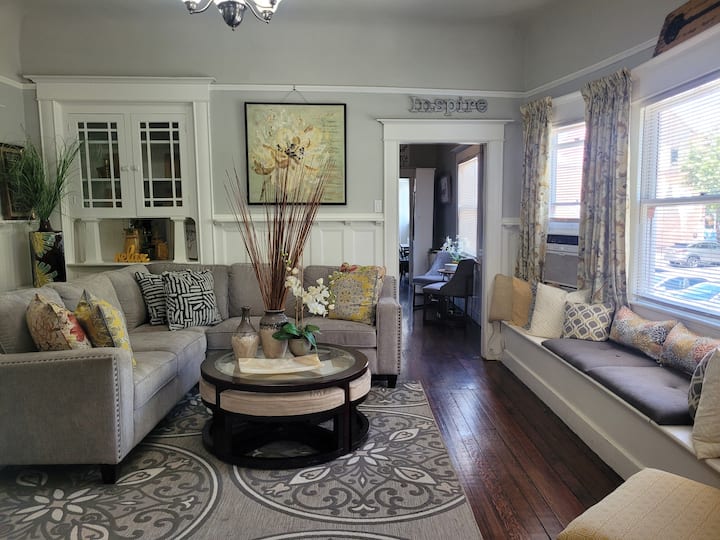 Urban Bungalow Close To Uc Davis - Golden 1 Center
