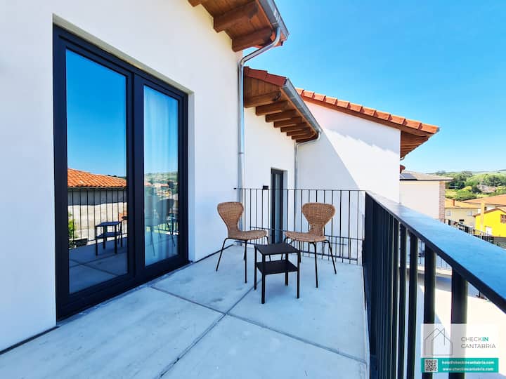 Santamira Street 08 - Santillana del Mar