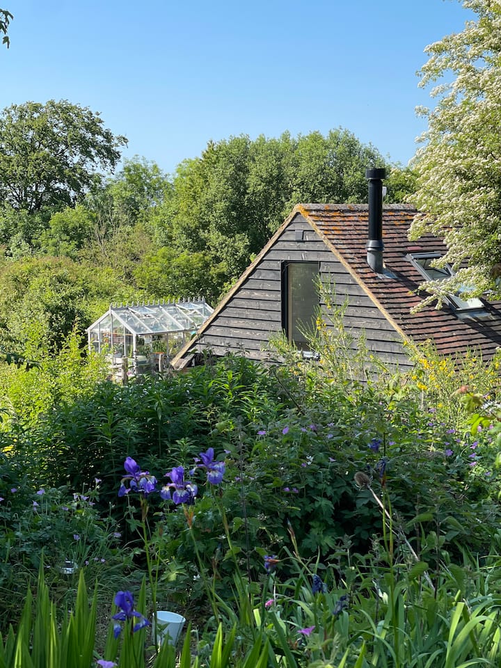 Countryside Barn Near Hucking Estate - Isle of Sheppey