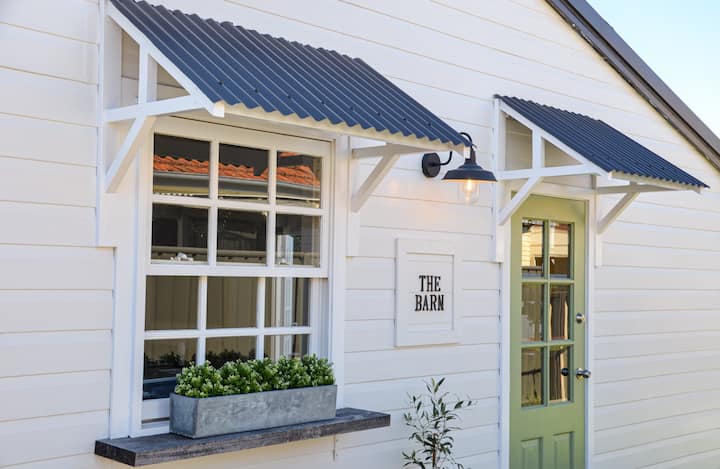 The Barn On Third - Newcastle