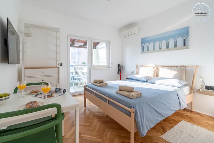 Modern Studio With Terrace, Bikes & Parking - Rovinj