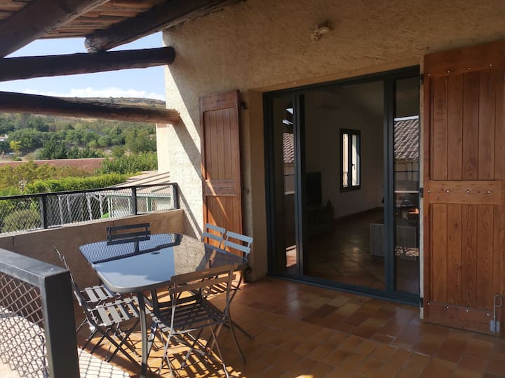 Haut De Villa Rénovée En 2023 - Forcalquier