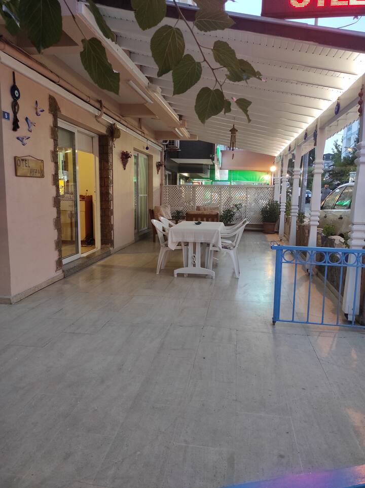 Aile Oteli - Çeşme