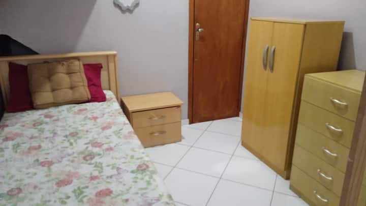 Quarto Feminino Com Valor Incrível - Santo André