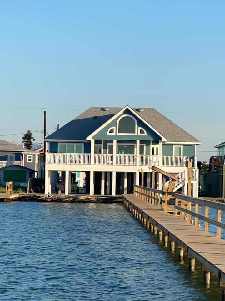 4br/2 1/2ba Waterfront Home-sleeps 12-private Pier - Rockport, TX