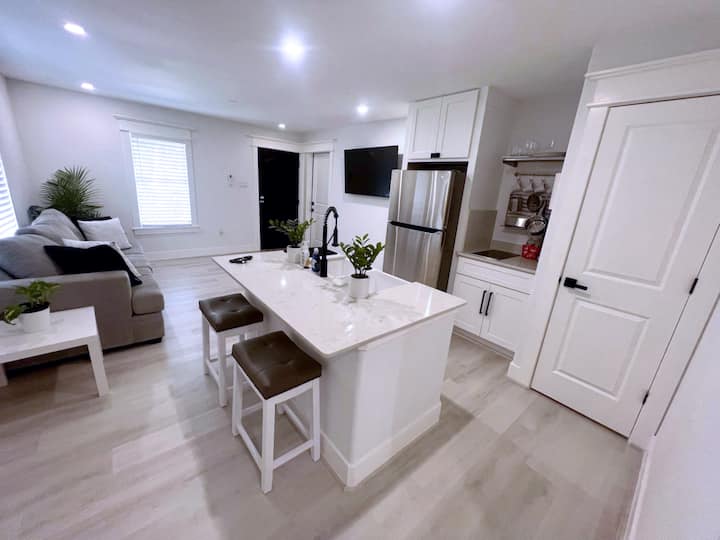 East Downtown Pied-à-terre Unit #3 - Houston, TX