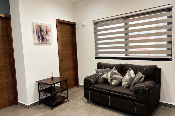 B6 Moderno Estudio Práctico Bien Ubicado, Equipado - Saltillo