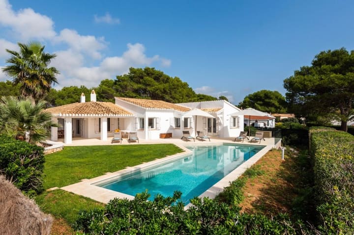 Pool Villa With Sea View - Binibeca