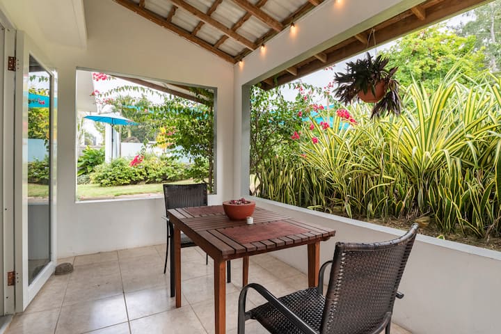 Ginger Mango Garden Apartment *Beach 5min Drive - Jamaica