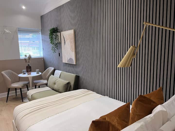 Solihull Studio Willow Apartment Near Nec Jlr Hs2 - Solihull