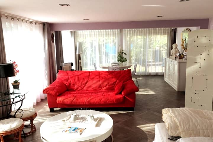 Chambre Indépendante De 37 M2 Chez L'habitant - Mâcon