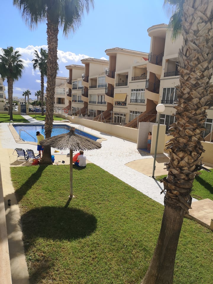 Apartament Z Widokiem Na Baseny - La Zenia