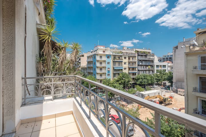 Unique Athenian Elegant Suite Downtown - Athènes