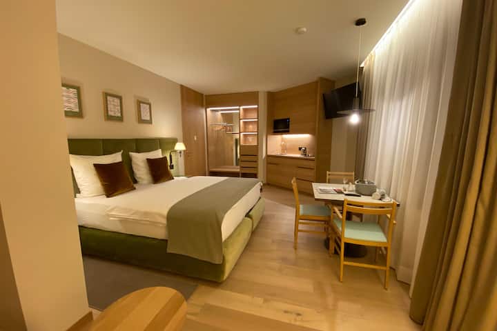 Apartment "Christa" Design By Matteo Thun - München