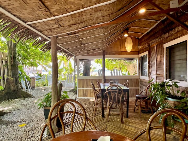 Beach Hut. Whitesand. Surfspot - Mati
