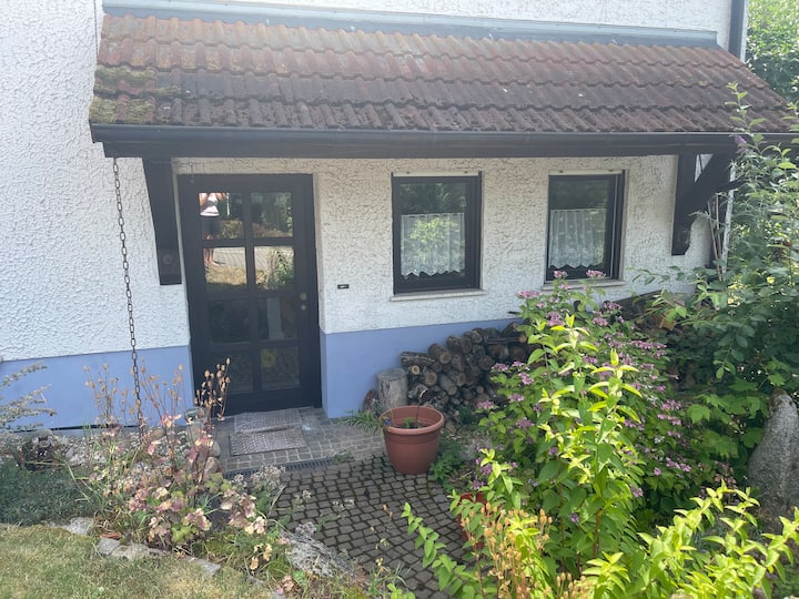Zwei Zimmer Ferienwohnung - Bensheim