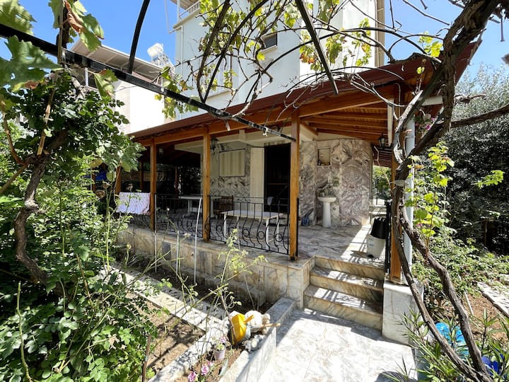 Didim Akbük'te Denize 150 Metre - Altınkum