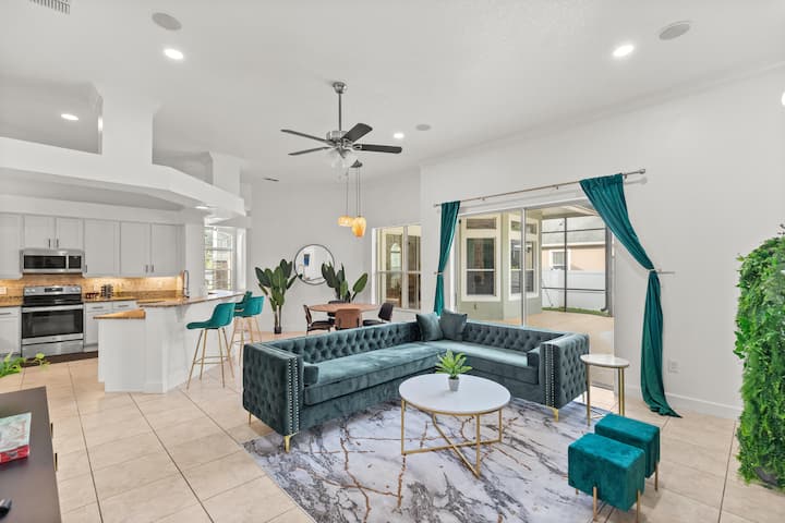 Casa Esmeralda W/ Kg Bd+heated Pool+lanai Bonfire - Apopka, FL