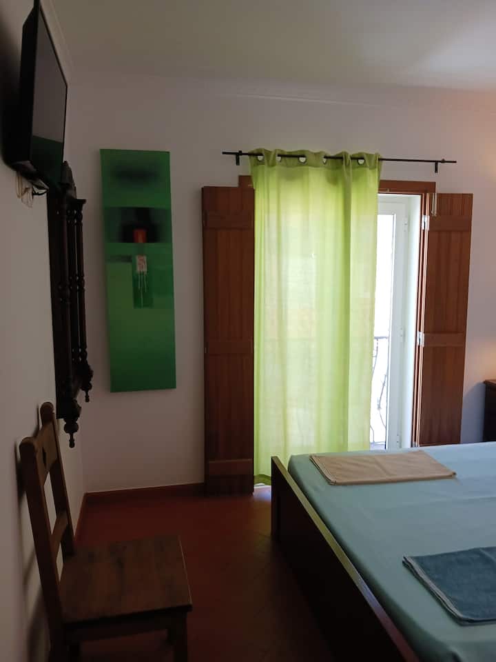 Quarto Verde Casa à Volta Pátio - Vila Nova de Milfontes