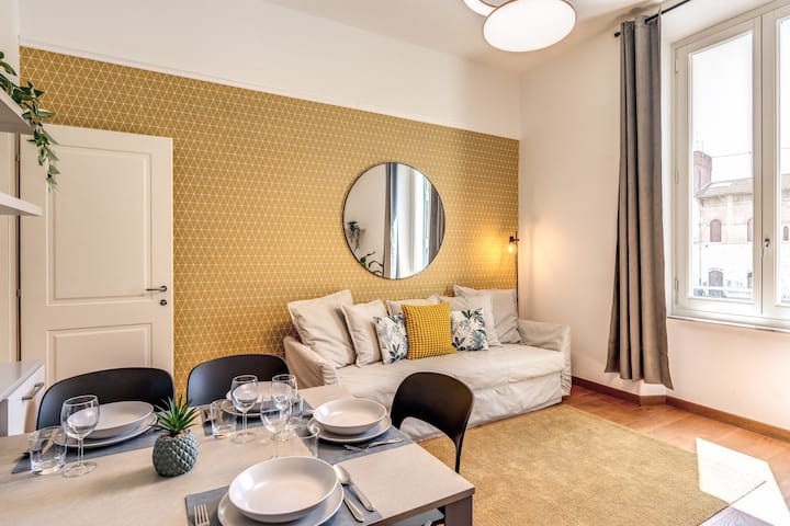 Aweshomeitaly Luxury Apartments - White Moon - Pisa, Italia