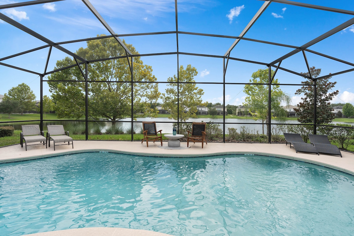 The Lake View Mansion | Luxury Orlando Destination - Houses for Rent in ...