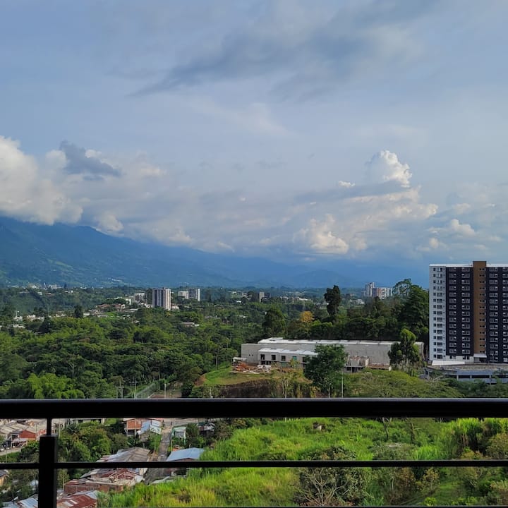 Fernando  Hermoso Apartamento - Armenia, Colombia