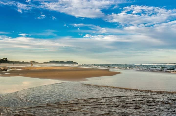 Beachfront Resort-style Escape - Byron Bay
