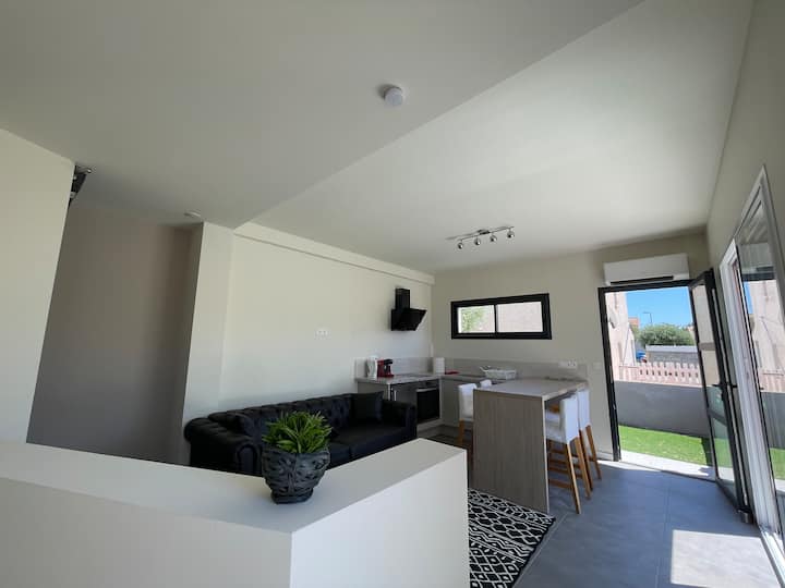 Bessan 4 Pers Jardin Parking Wifi Clim 10 Mn Plage - Vias