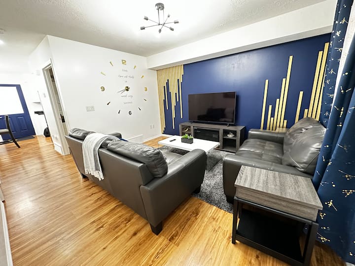 Stylish Modern House - Dawson Creek
