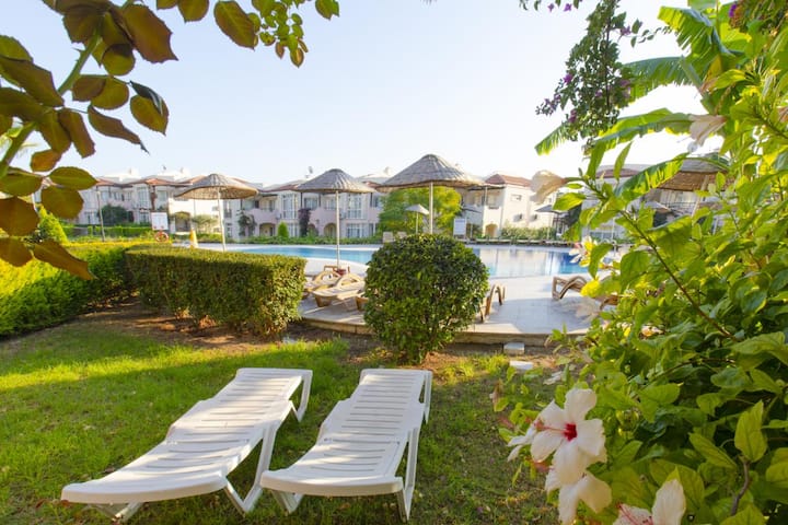 Eros 41, Apollonium Sitesi - Akbük