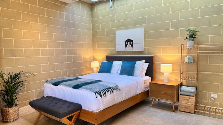 Freo's Stylish Studio With Skyline Views - Swan River