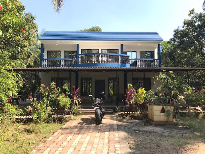 Lagoon -Swagat Villa By The Pool - Mumbai