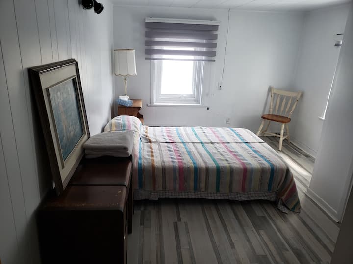 Chambre (4) Privé Avec Toilette - Trois-Pistoles