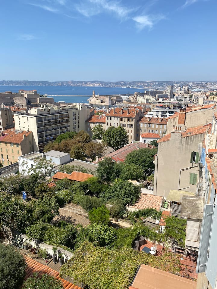 Studio Vue Mer Au Pied De Notre Dame De La Garde - Marseille