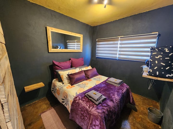 Hartbeest Bush Lodge 4 - Hartbeespoort