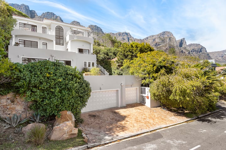 Camps Bay Villa: Bon Azure - Camps Bay