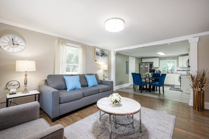 Charming 4bd/2ba In Nw Atl - 15 Mins To Airport - 亞特蘭大