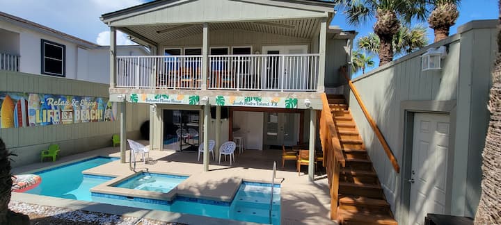 * New Remodel * Huge Beach View Home - South Padre Island