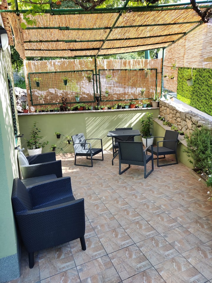 Valerie Apartman 1 - Drvenik