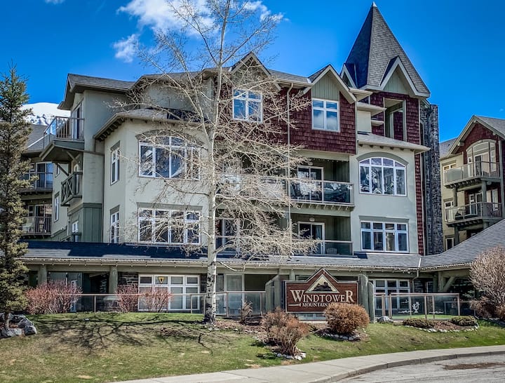 Affordable Hotel Room Canmore - Canmore