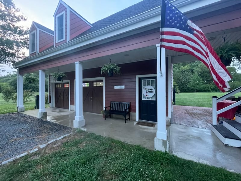 Bravo Zulu Guest House - Guesthouses for Rent in Assawoman, Virginia ...