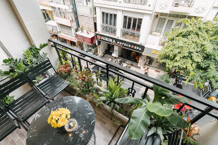 Big Balcony/ Super Location/cityview/3br - Hanói