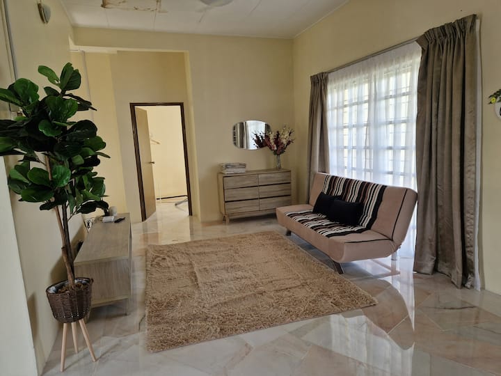 Bungalow Near Bagan Lalang Beach & Kl Int Airport - Bagan Lalang