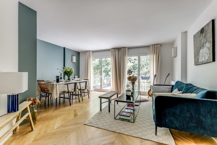Apartment With Private Garden In Montmartre - Paris