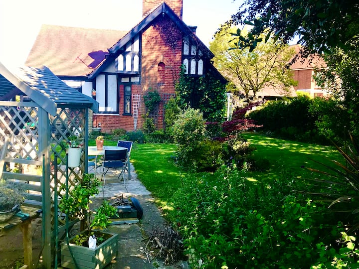 West Lodge - Bnb By The Sea! - Steyning