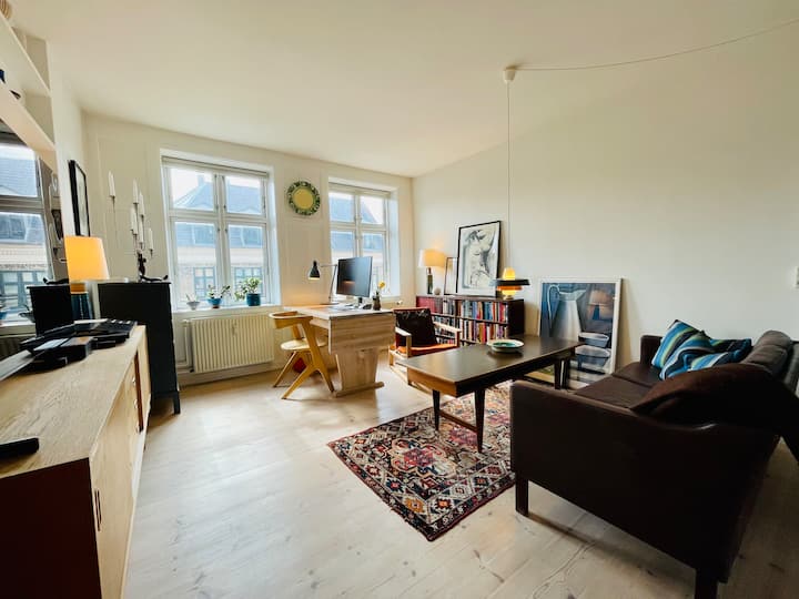 Cozy, Centrally Located Flat - Copenhaguen