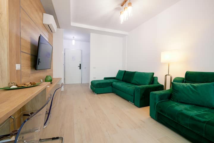 Green Luxury Apartment Lake On - Constanța